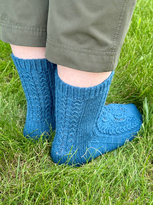 Sunshine Dreams Socks Pattern - Ancient Arts Yarns